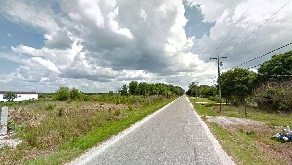 Rural Gem Near Lake Parrish | LandCentral