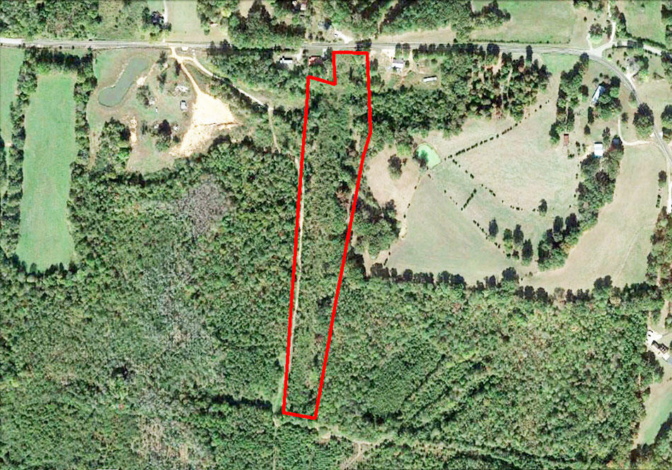 Amazing 8 Acres Offers Private Sanctuary | LandCentral